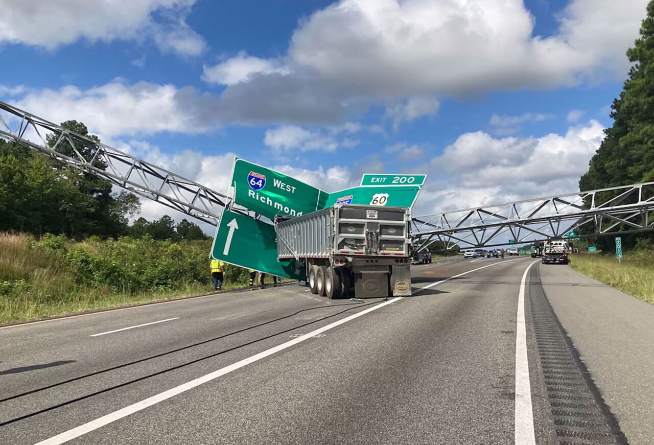Bizarre Tractor-Trailer Crash Shuts Down I-64 Westbound - RVA Mag